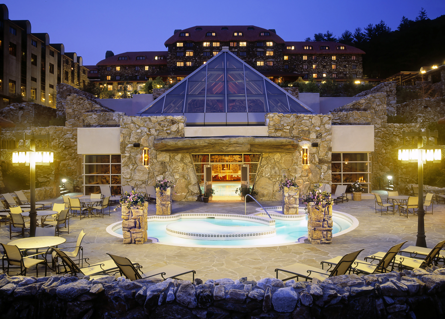 Ultimate Luxury Hotel In Asheville NC at the Omni Grove Park Inn