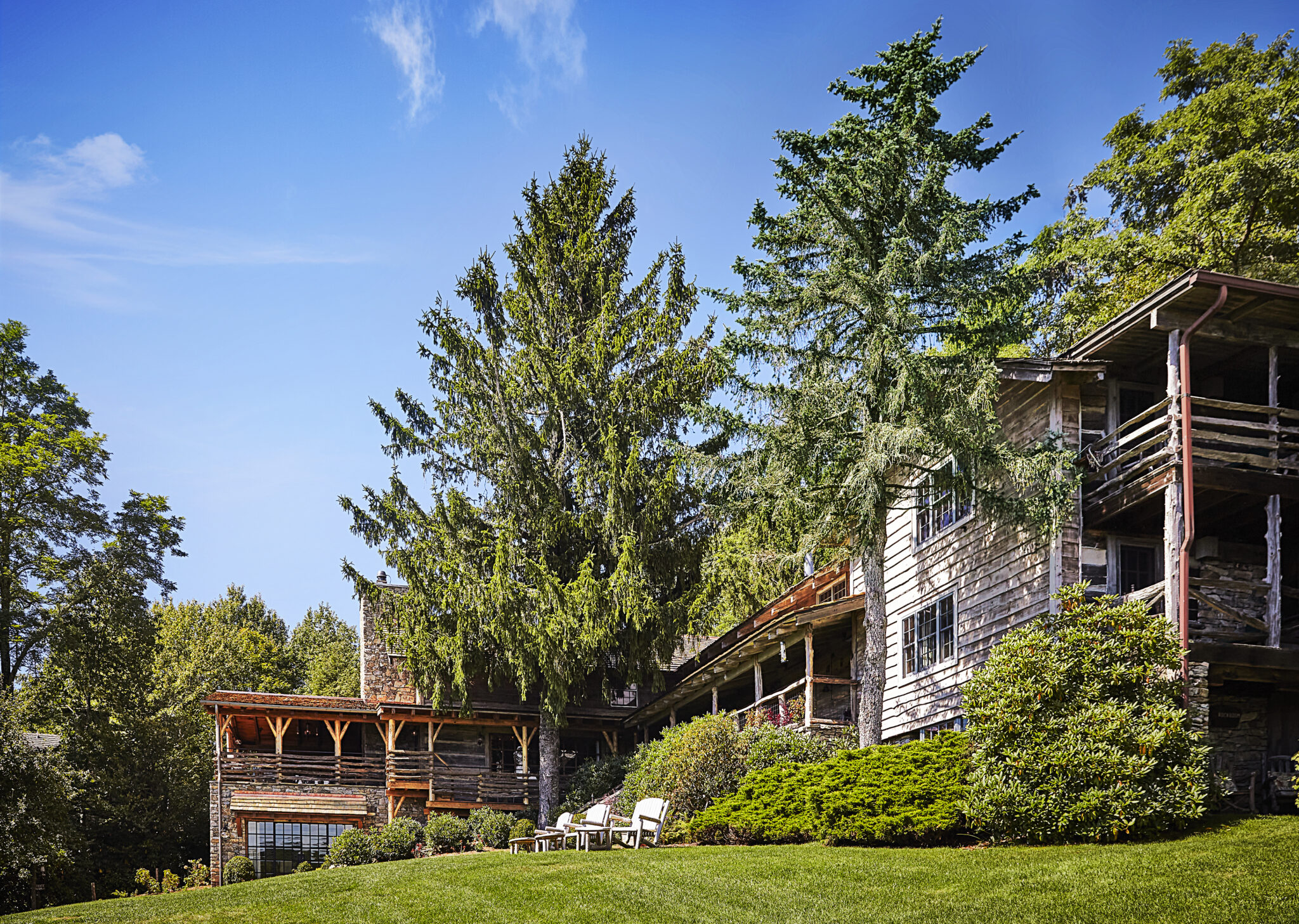 The Ultimate Mountain Trip: Our Top 11 Resorts Near Asheville NC